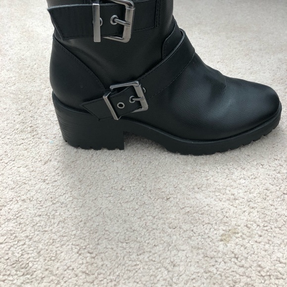 Universal Thread | Shoes | Heeled Booties | Poshmark